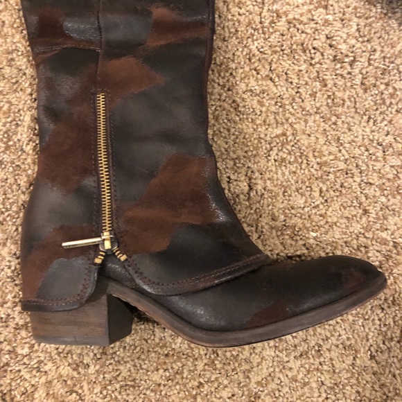 Donald J. Pliner | Shoes | Donald J Pilner Vero Cuoio Boots Size 6 ...